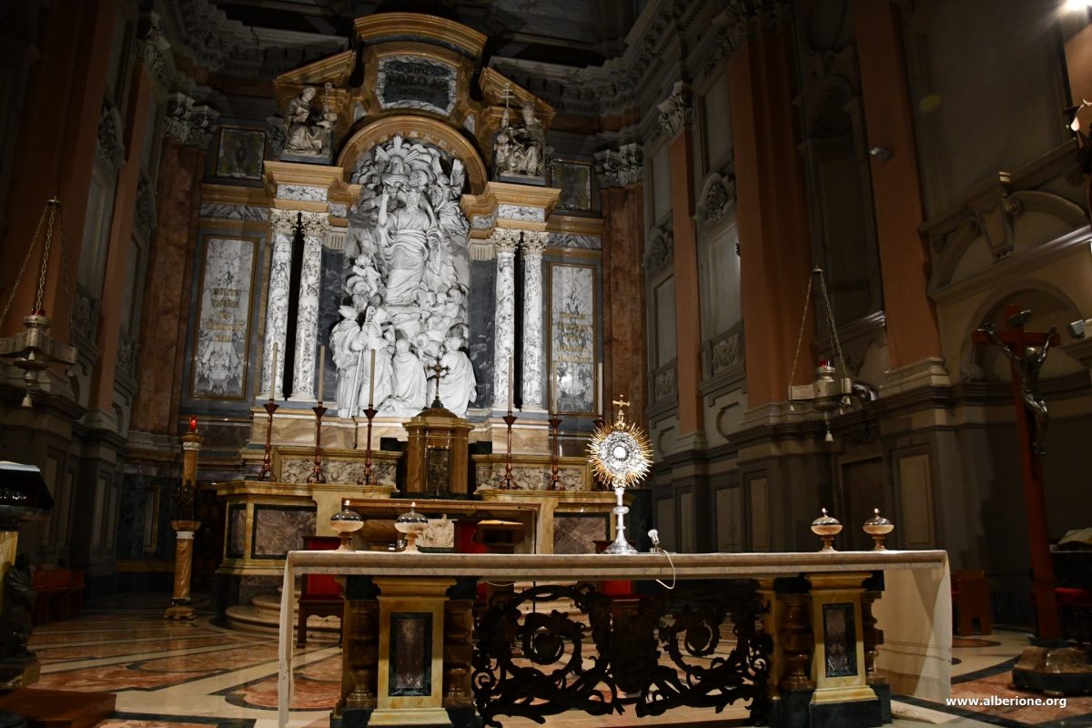 Altare maggiore - Beato Giacomo Alberione